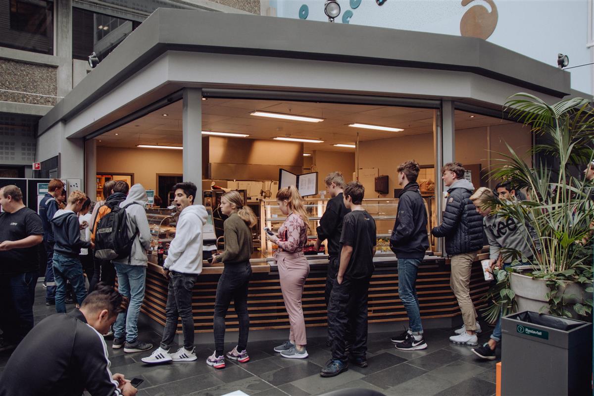 Ny kantineleder og frokost hver dag! - Kvadraturen videregående skole